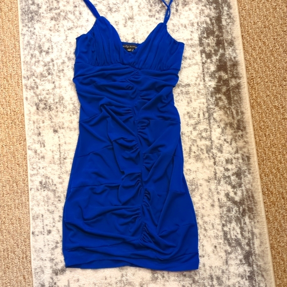 City Triangles | Dresses | Curve Hugging Dress | Poshmark